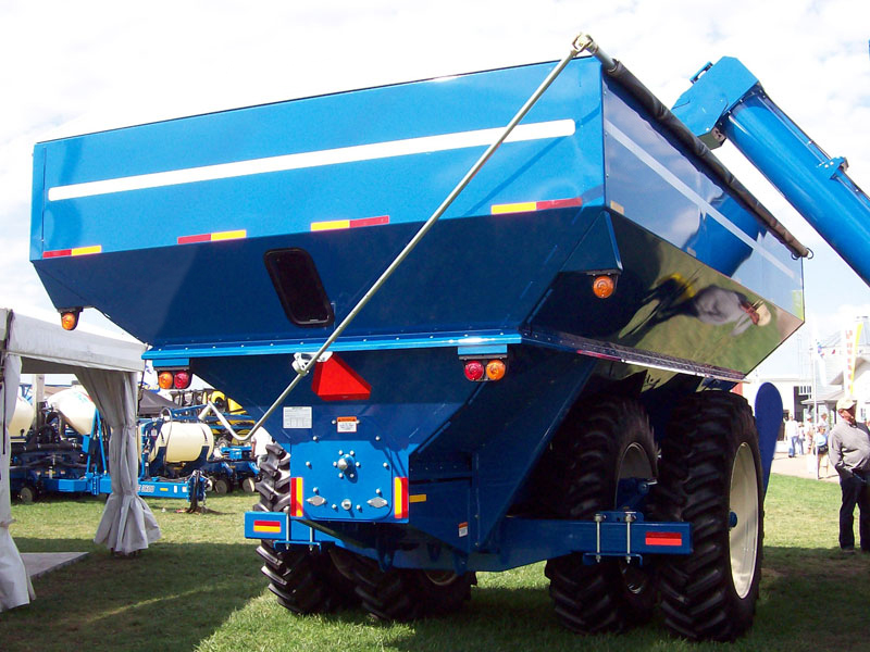 Super Duty Shur-Lok® Manual Roll Tarping and Cover System for Grain Carts